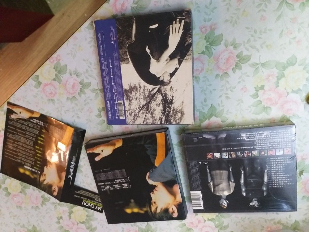 全新未開封緊膠膜BMG 拍檔周杰倫 方文山聯手創作精選CD/ 有側標全套齊件 周杰倫葉惠美CD+VCD已售/ 有外紙套 周杰倫龍捲風CD+VCD, 興趣及遊戲, 音樂、樂器 & 配件, 音樂與 ...