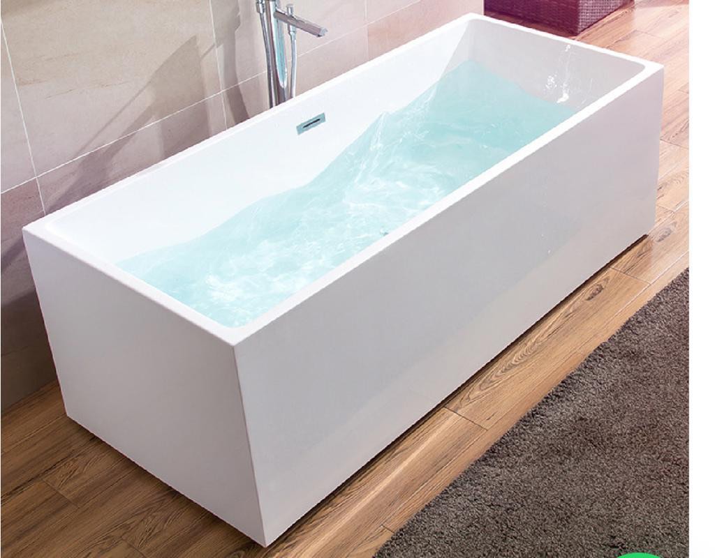 Brand new free standing bath tub from Inovo, Furniture & Home Living ...