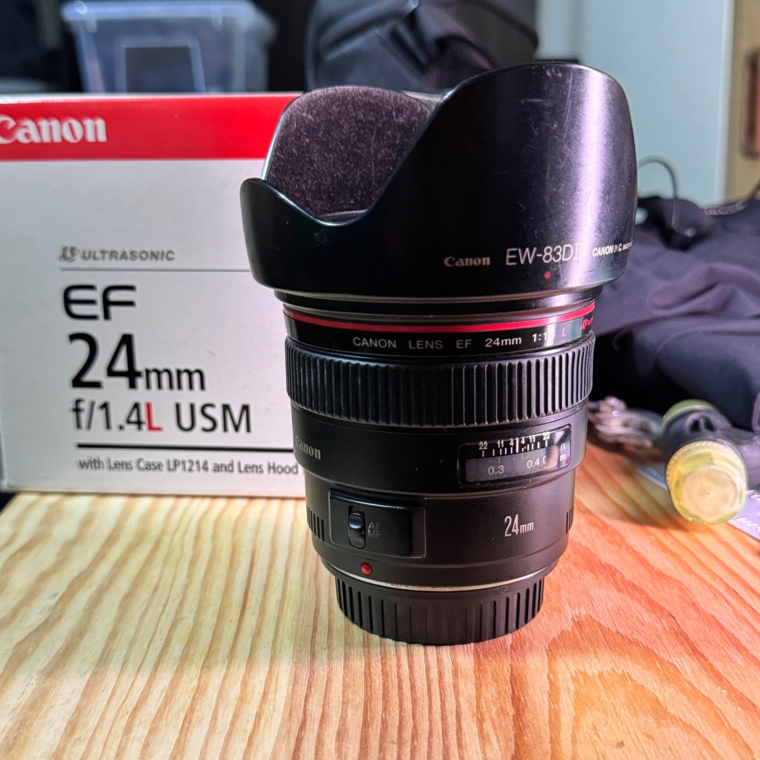Canon 24mm f1.4mm Prime L Lens, Photography, Cameras on Carousell