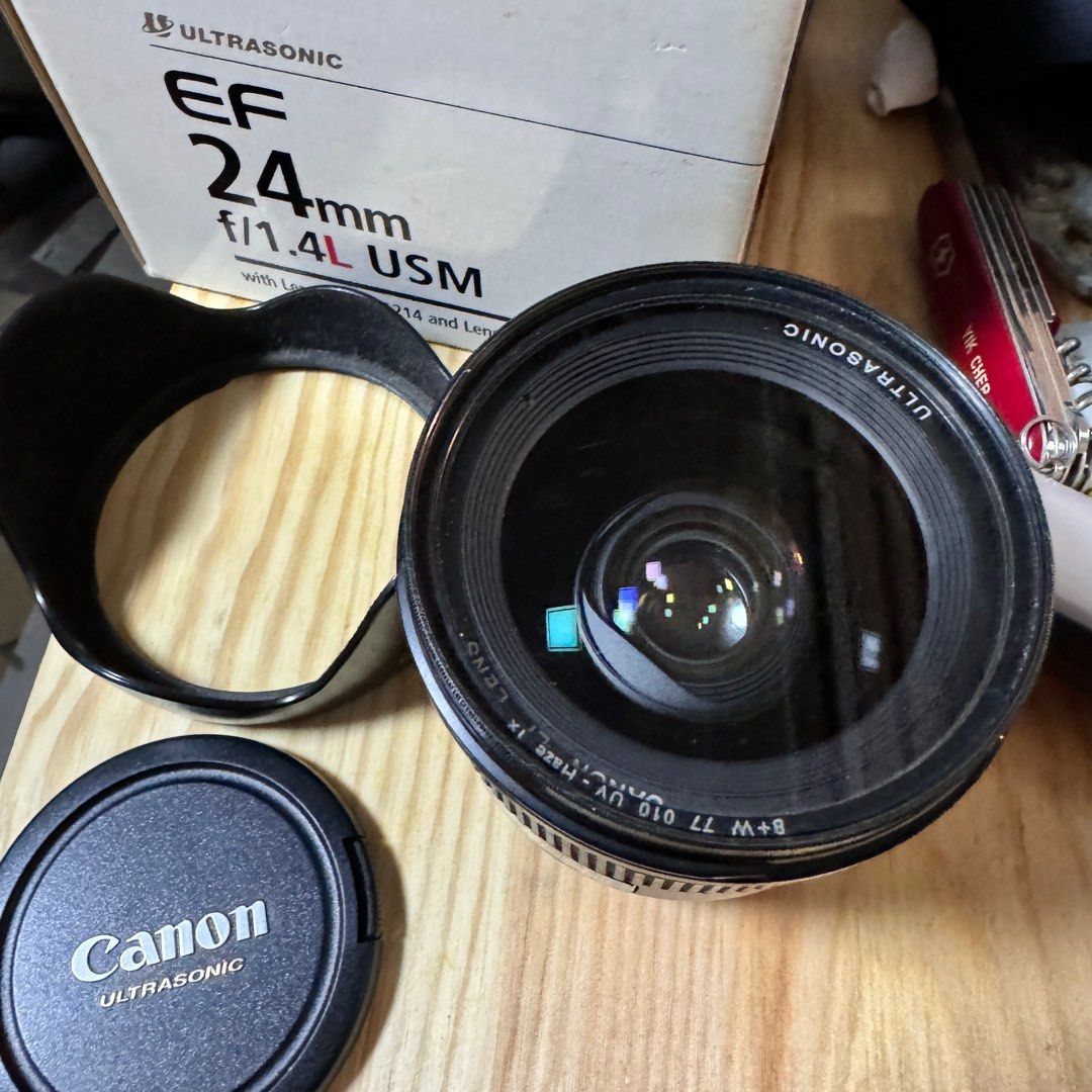 Canon 24mm f1.4mm Prime L Lens, Photography, Cameras on Carousell
