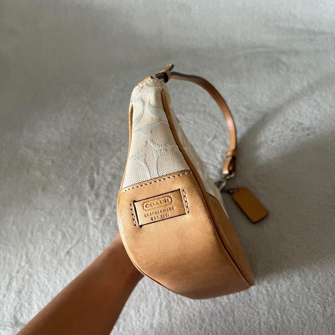 COACH DEMI, Luxury, Bags & Wallets on Carousell