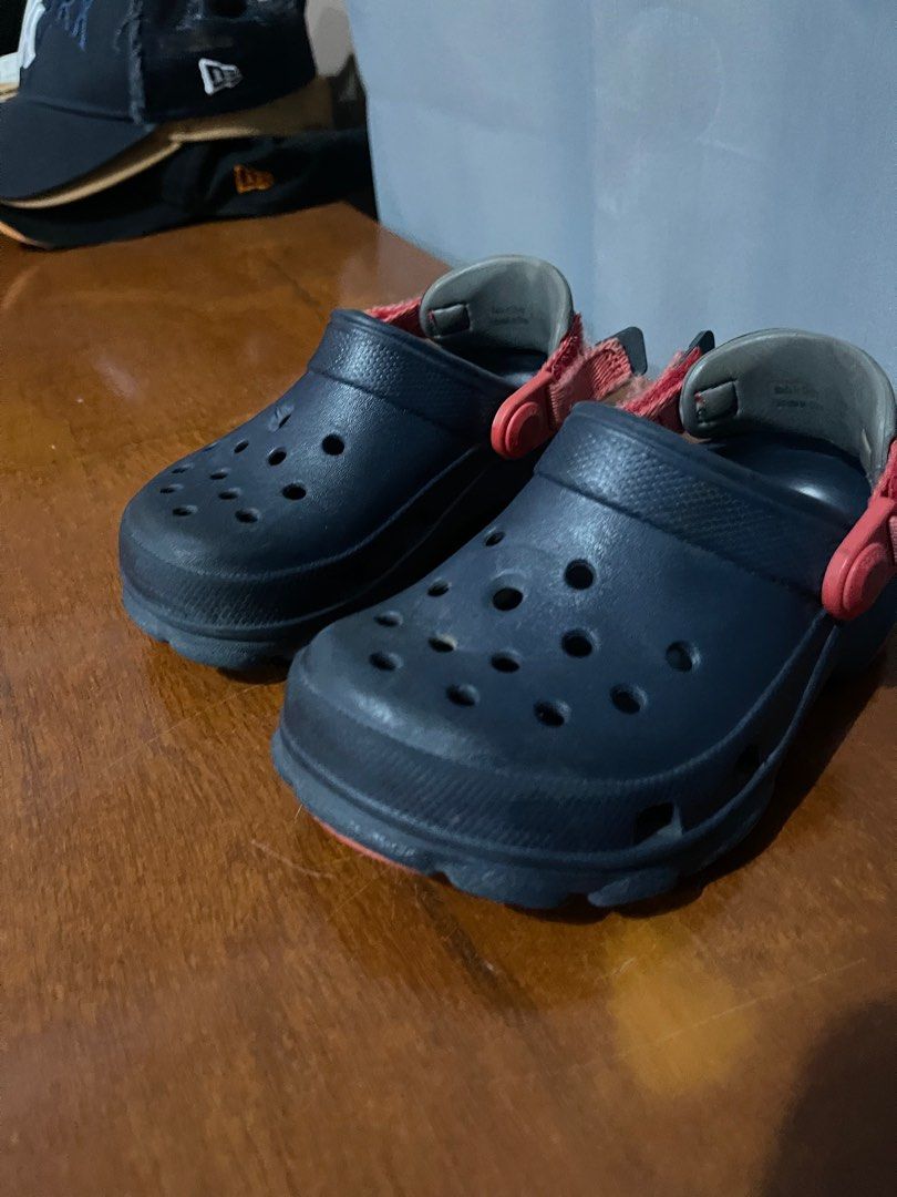 Crocs Kids Original 100% ukuran C8, Bayi & Anak, Lainnya di Carousell