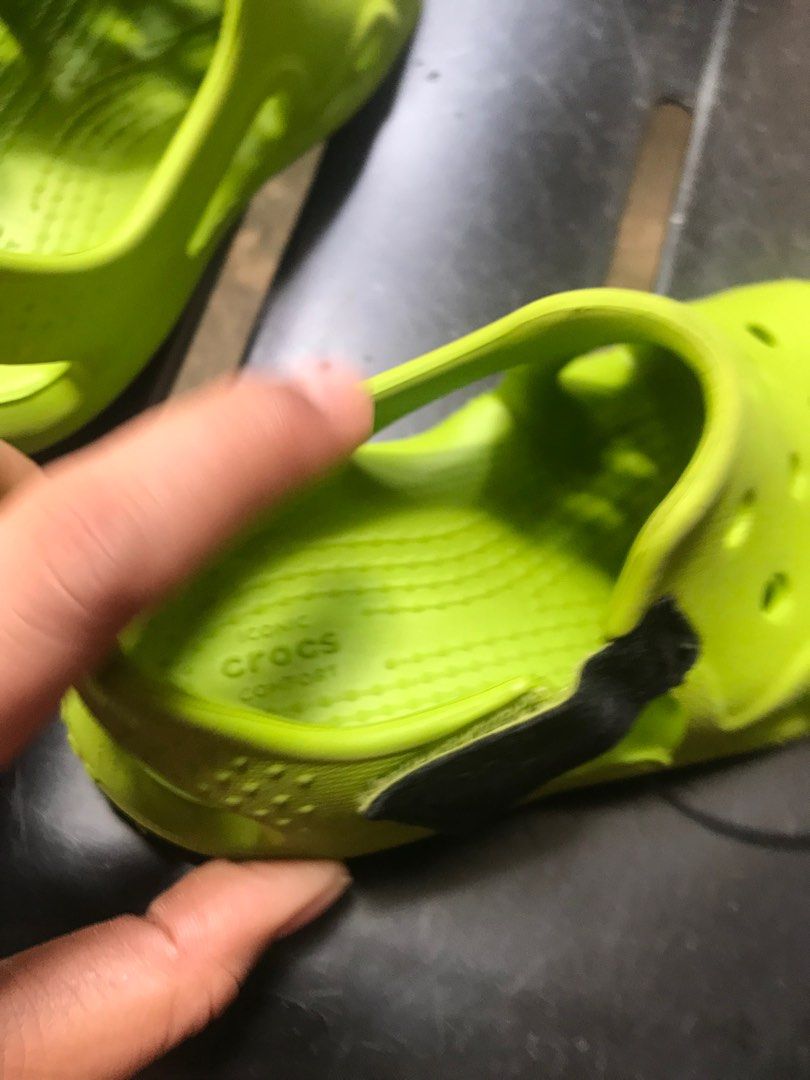 Crocs Kids Swiftwater Wave Hook and Loop Clogs, Babies & Kids, Babies ...