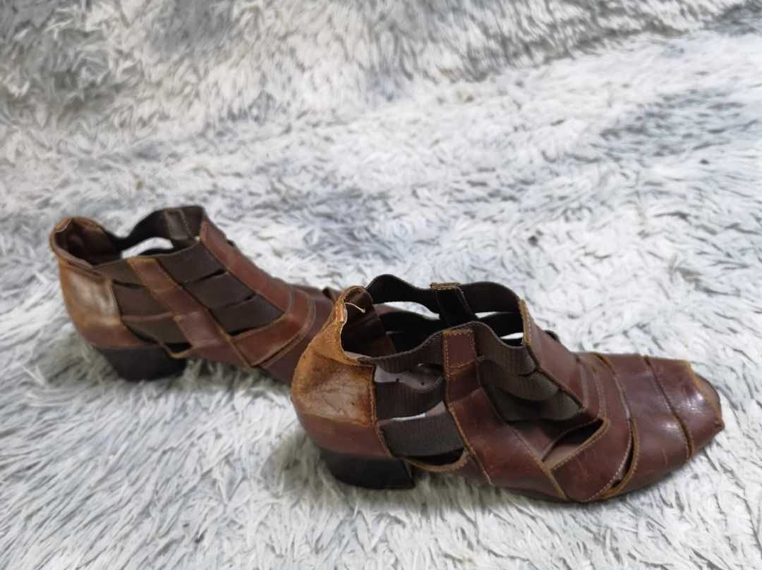 Dark Brown Leather Gladiator Shoes, Women's Fashion, Footwear, Flats ...