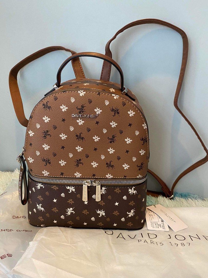 David jones backpack, Women's Fashion, Bags & Wallets, Backpacks on Carousell