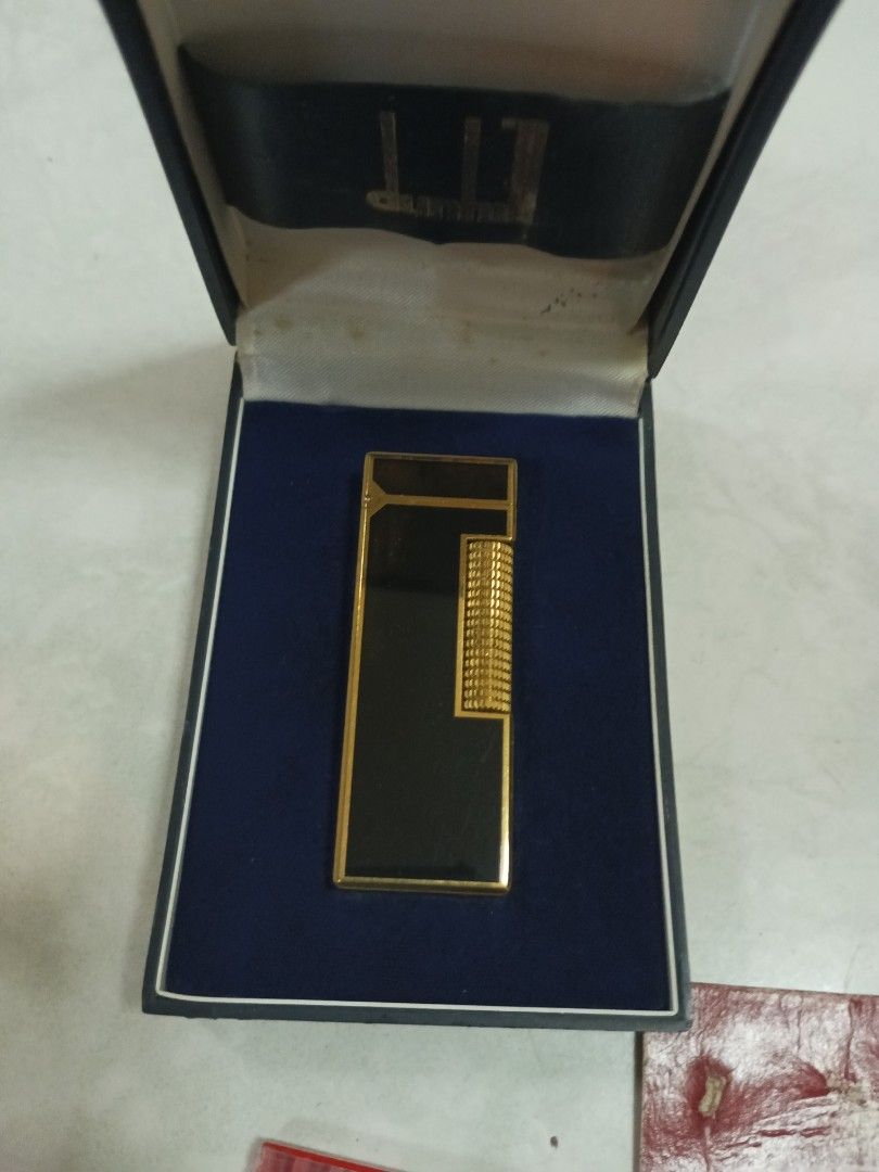 Dunhill vintage, Hobbies & Toys, Collectibles & Memorabilia, Vintage ...