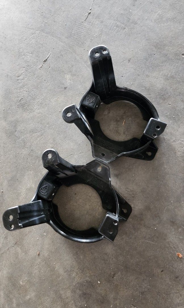 Flx Fog lamp Braket, Auto Accessories on Carousell
