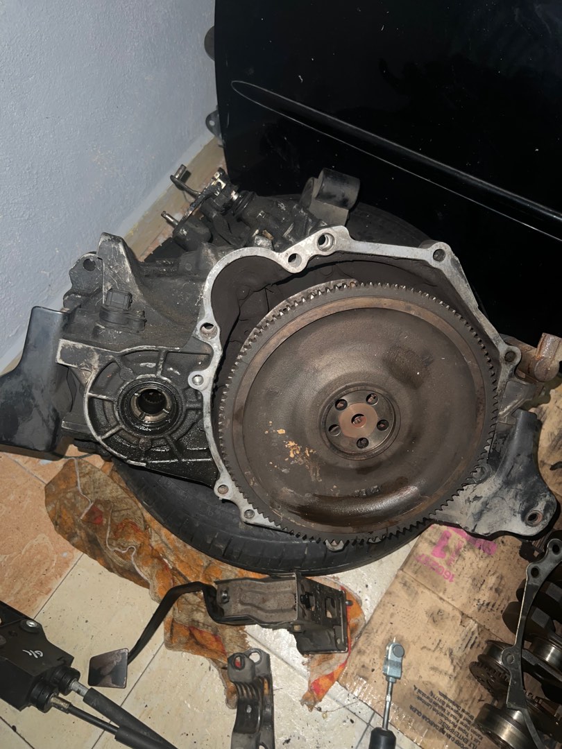 Gearbox Manual CamPro 1.6, Auto Accessories on Carousell