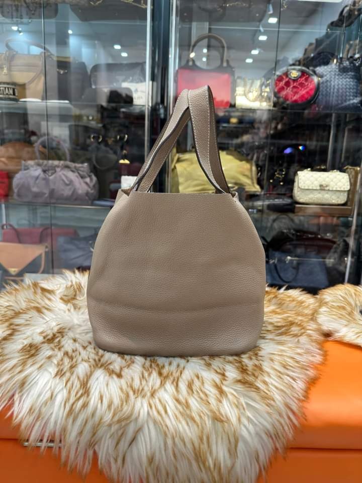 Hermes Picotin Clemence Leather Gm Bag, Luxury, Bags & Wallets on Carousell