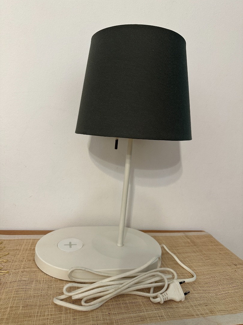 IKEA Table Lamp with adjustable lighting, wireless charing, and USB ...