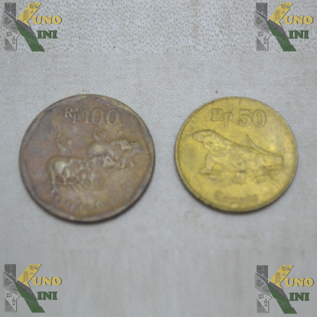 KOIN KUNO KARAPAN SAPI 100 RUPIAH & KOMODO 50 RUPIAH, 1996-1998, 2 pcs, Antik, Pajangan di Carousell
