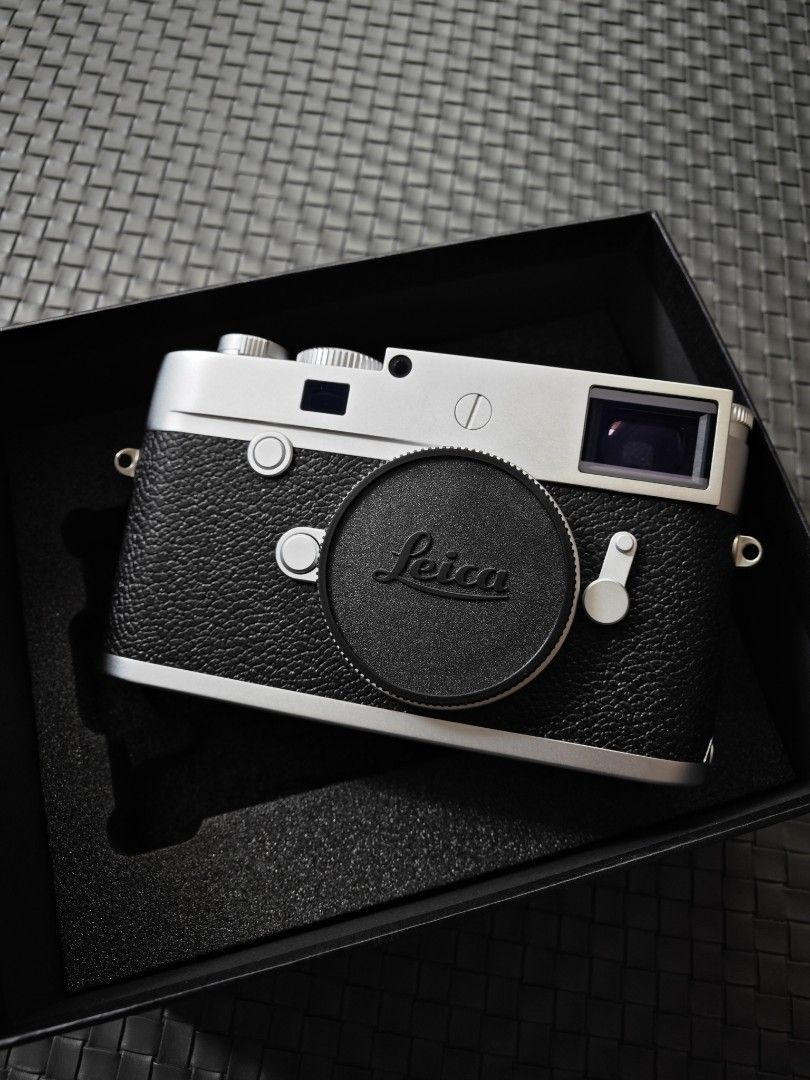 Leica M10P M10-P Silver - Local Set with warranty till May 2026, Photography, Cameras on Carousell