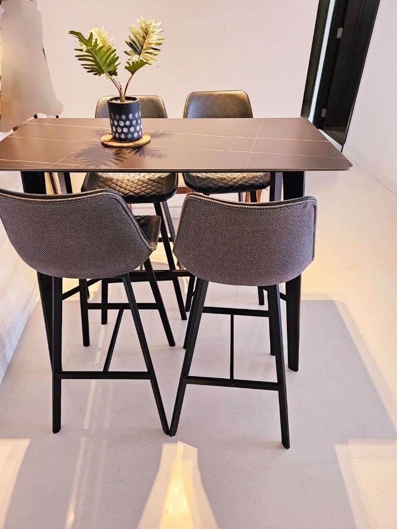 LOGAN DINING TABLE w/ SINTERED STONE TOP with 4 chairs, Furniture ...