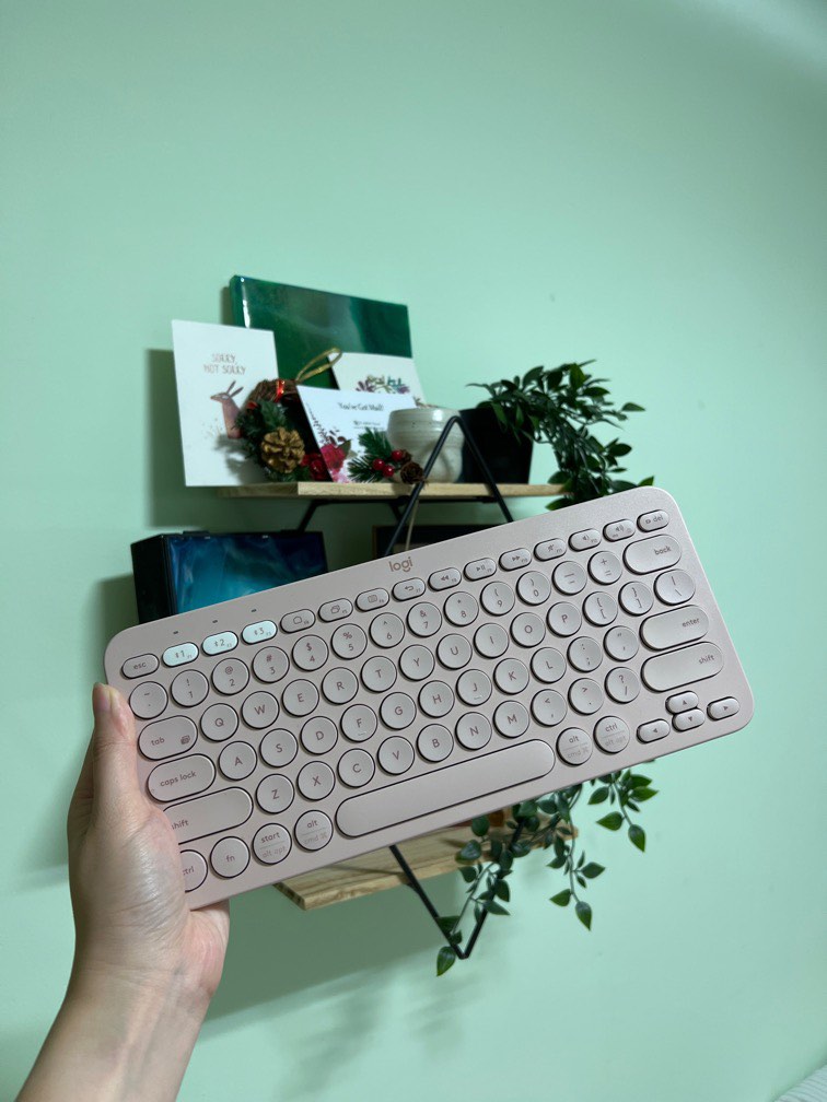 Logitech Wireless Keyboard Computers And Tech Parts And Accessories