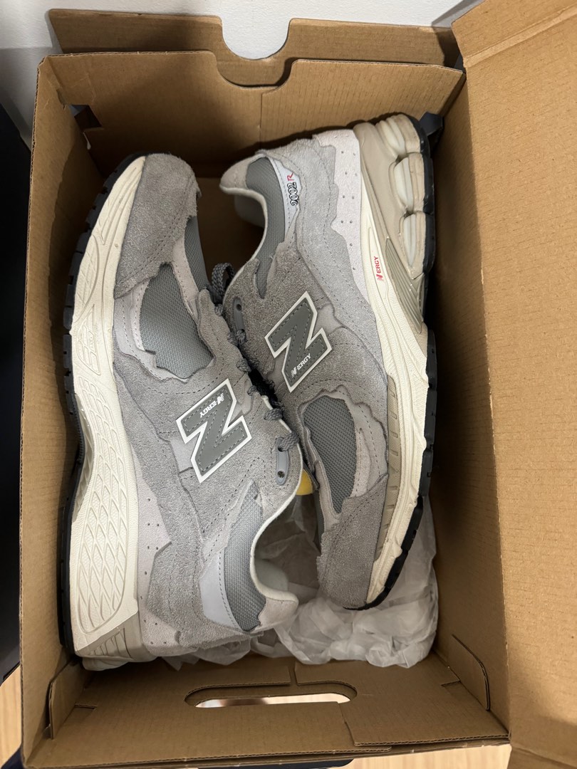 NB 2002R Protection Pack, Men's Fashion, Footwear, Sneakers on Carousell