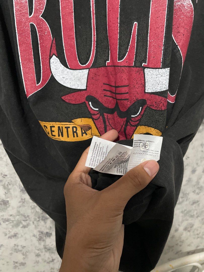 NBA Chicago Bulls Brand New With Paper bag and receipt, Men's Fashion ...