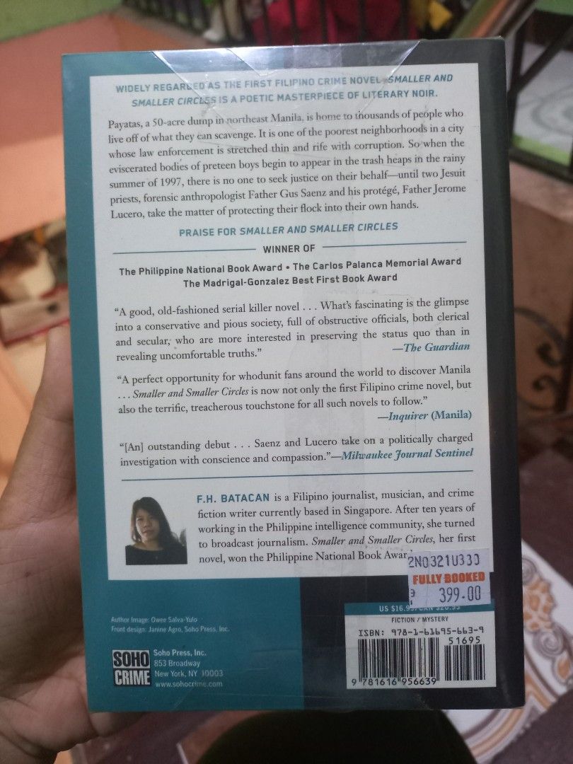 [NEW] SMALLER AND SMALLER CIRCLES by F.H. Batacan, Hobbies & Toys ...