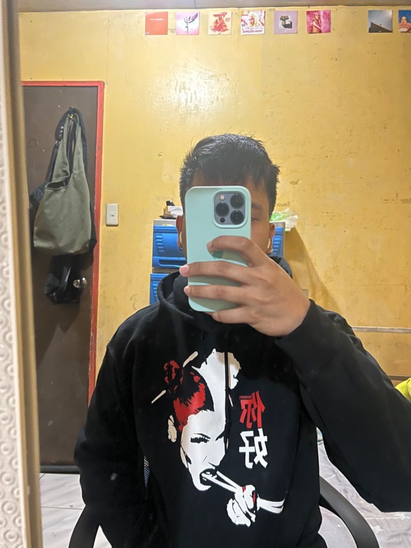 Nicki Minaj Authentic (Red Ruby Da Sleeze) Hoodie, Men's Fashion, Coats ...