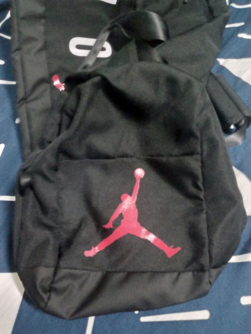 Nike Air Jordan Velocity Duffle Bag Black Large, Men's Fashion, Bags ...