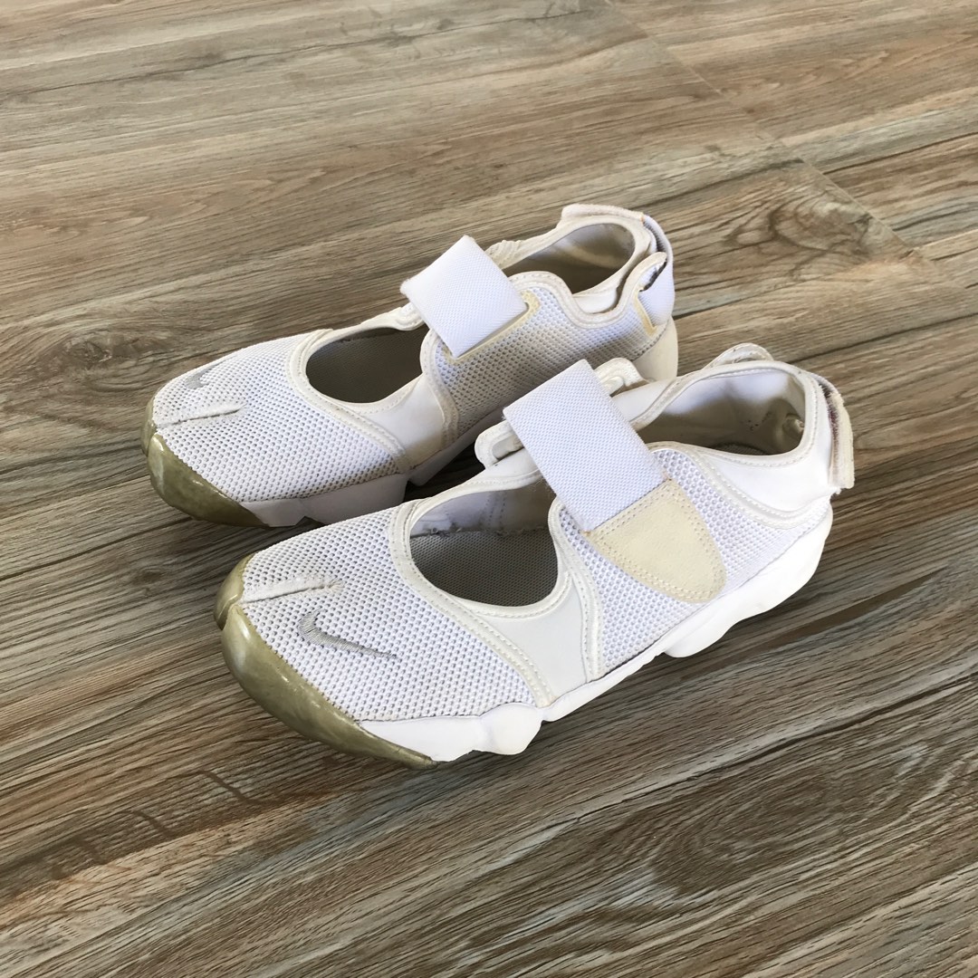 Nike Air Rift Tabi shoes, Women's Fashion, Footwear, Sneakers on Carousell