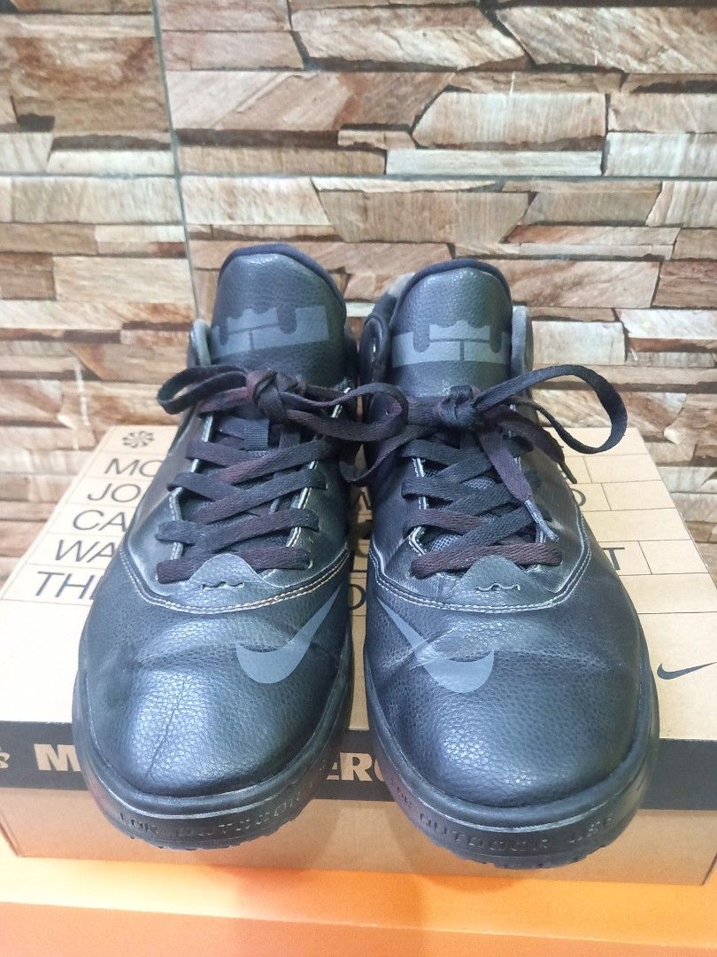 Nike Lebron Full black, Fesyen Pria, Sepatu , Sneakers di Carousell