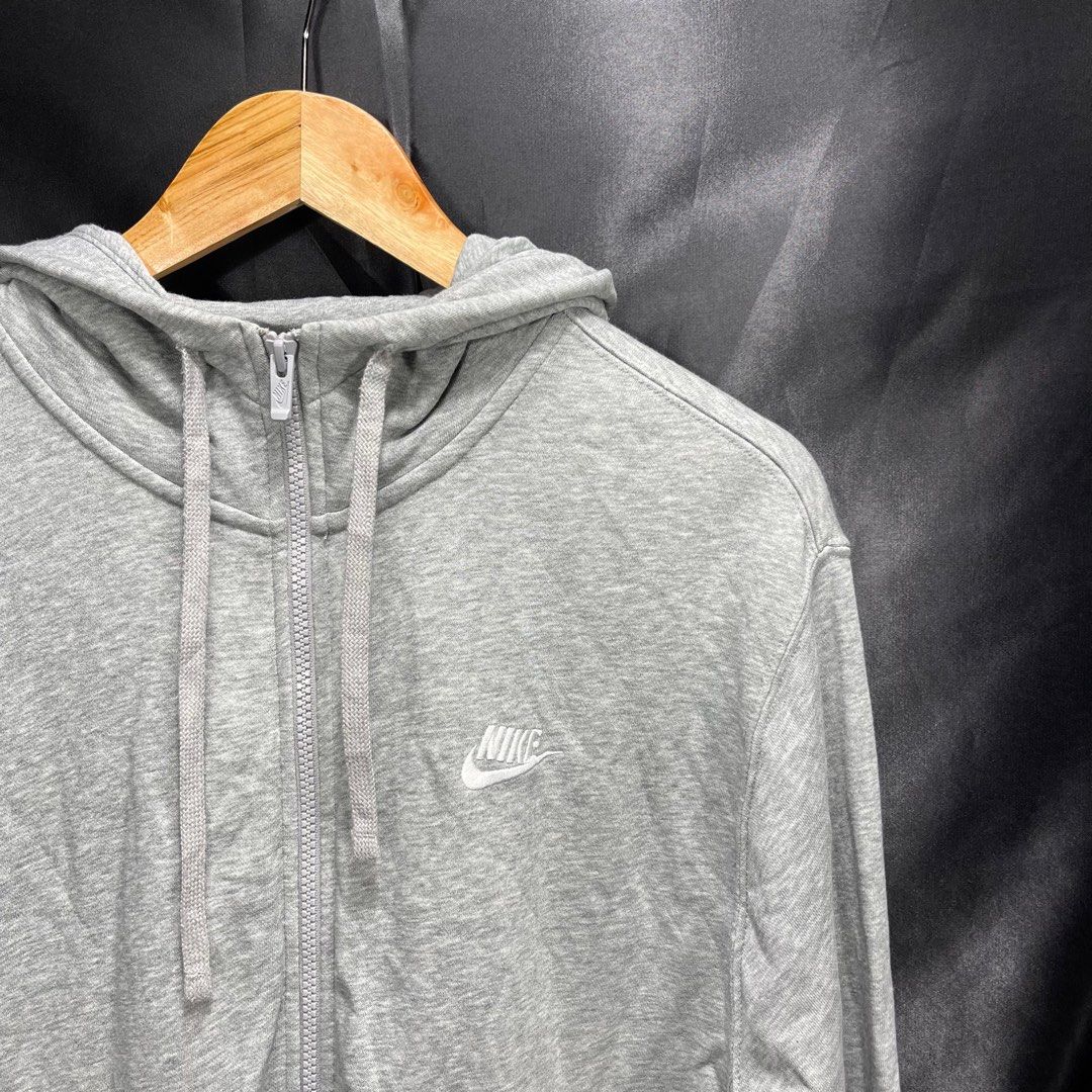 Nike side swoosh with zipper, Men's Fashion, Coats, Jackets and ...