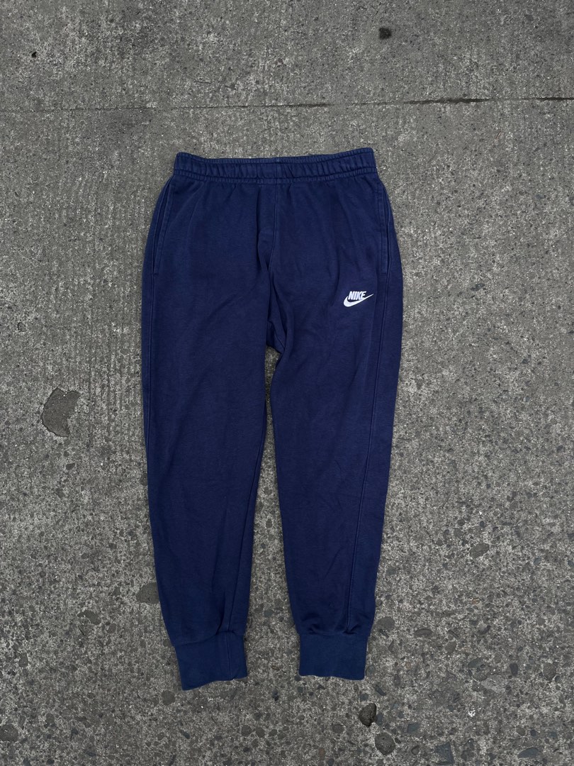 nike sweatpants, Men's Fashion, Bottoms, Joggers on Carousell