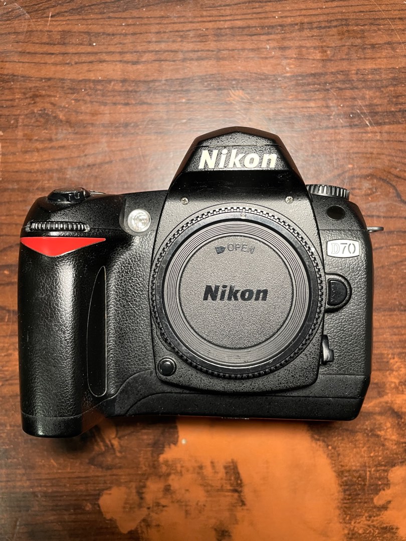 Nikon D70, Photography, Cameras on Carousell