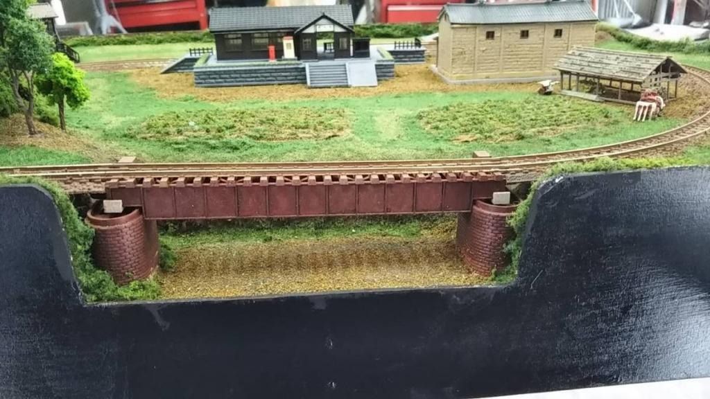 N-Scale Tomix 鐵路模型田舍紅橋風境LAYOUT46cmx60cmx25cm, 興趣及遊戲, 玩具 & 遊戲類 - Carousell