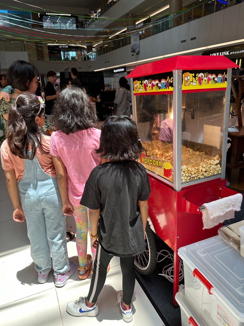 Popcorn machine freeflow prepack popcorn birthday live station ...