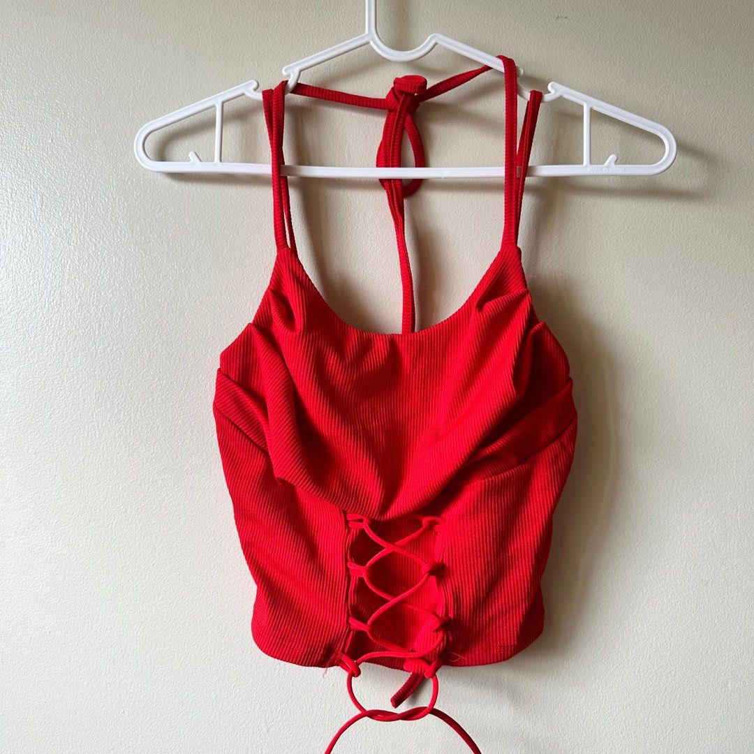 Red ribbed top, Women's Fashion, Tops, Sleeveless on Carousell