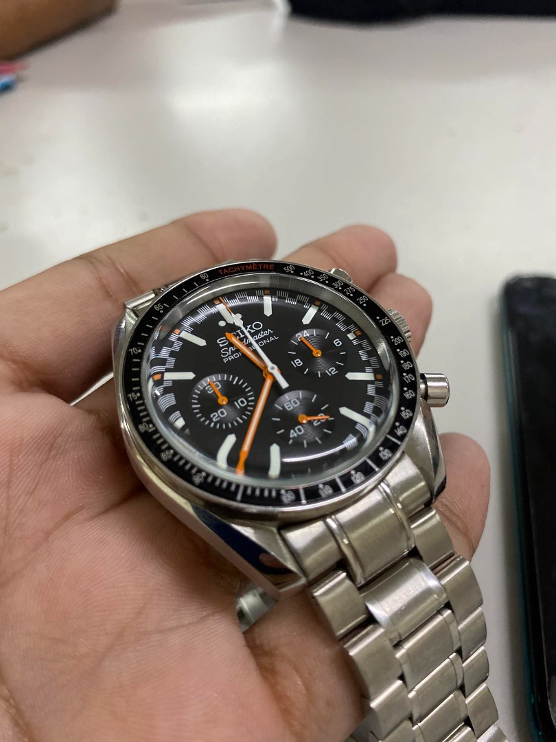 (SALE) Seiko Speedmaster, Luxury, Watches on Carousell
