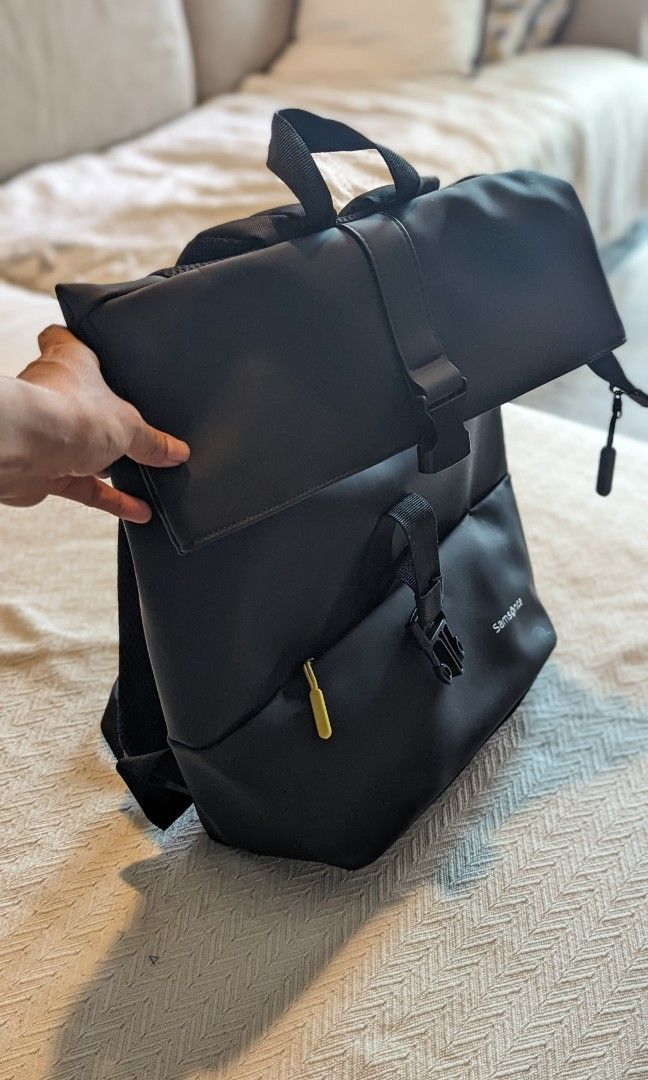 Samsonite Waterproof Backpack, Men's Fashion, Bags, Backpacks on Carousell