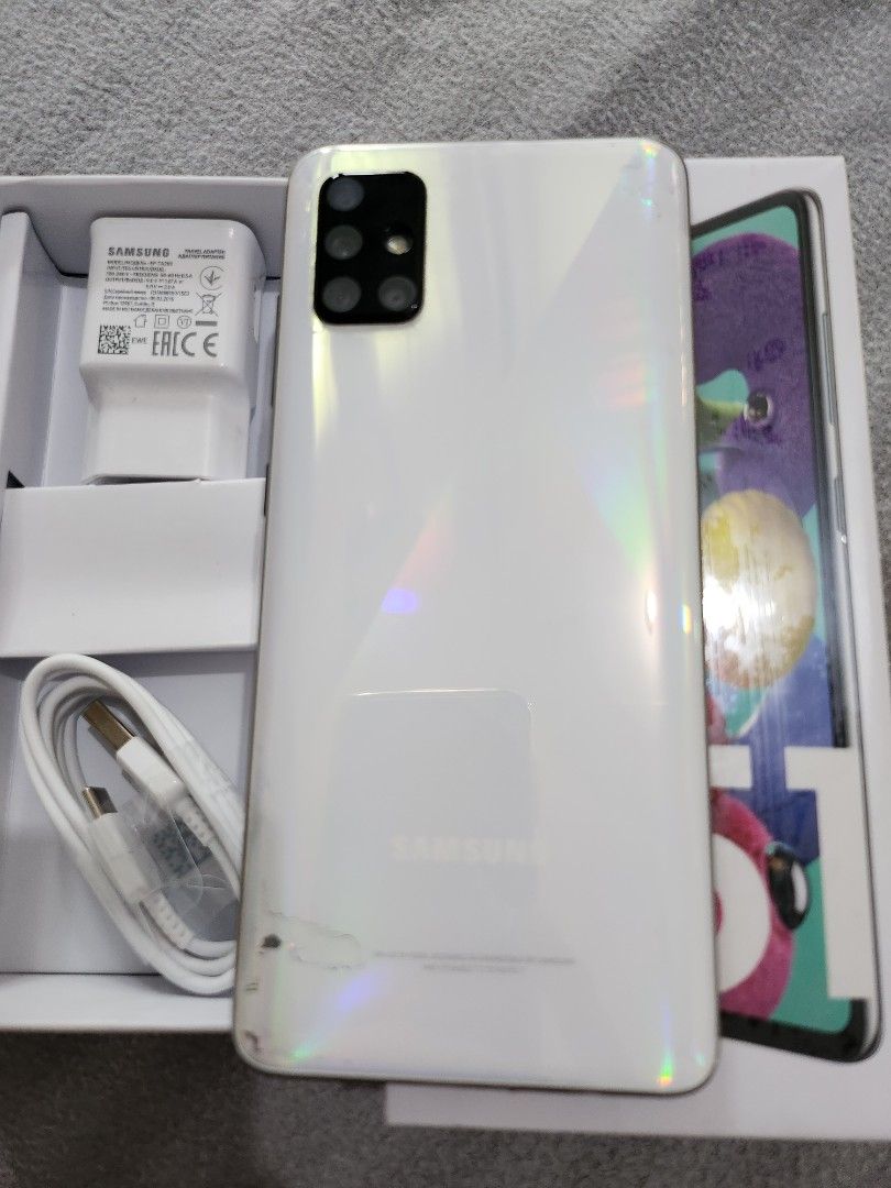 Samsung A 51 white kondisi spt foto ya, lengkap dus dan charger, Telepon Seluler & Tablet ...