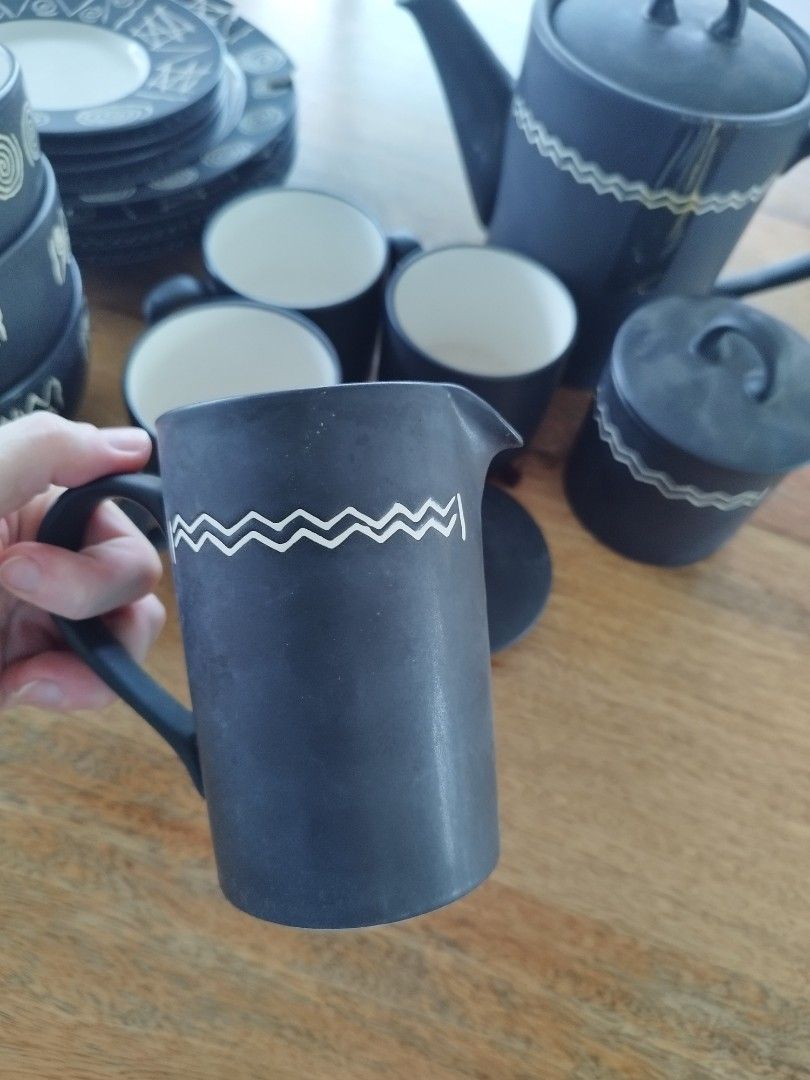 Scraffito by habitat Japan set, Furniture & Home Living, Kitchenware ...