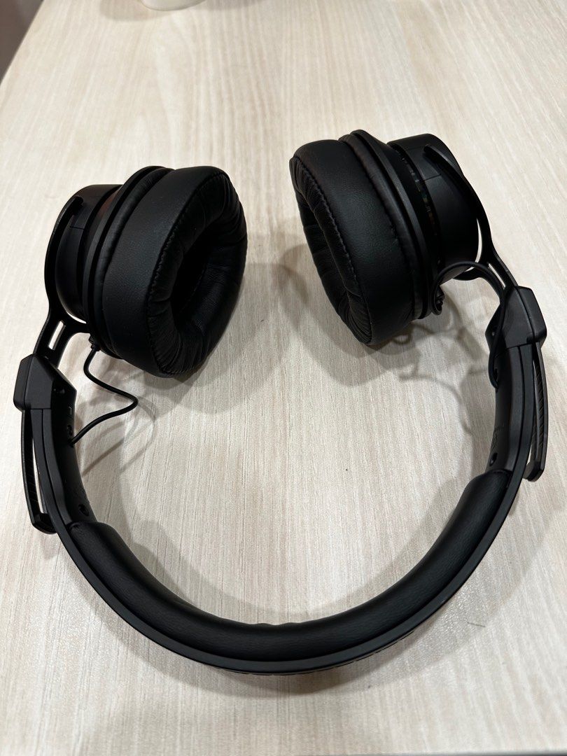 Sennheiser ATH M60X, Audio, Headphones & Headsets on Carousell