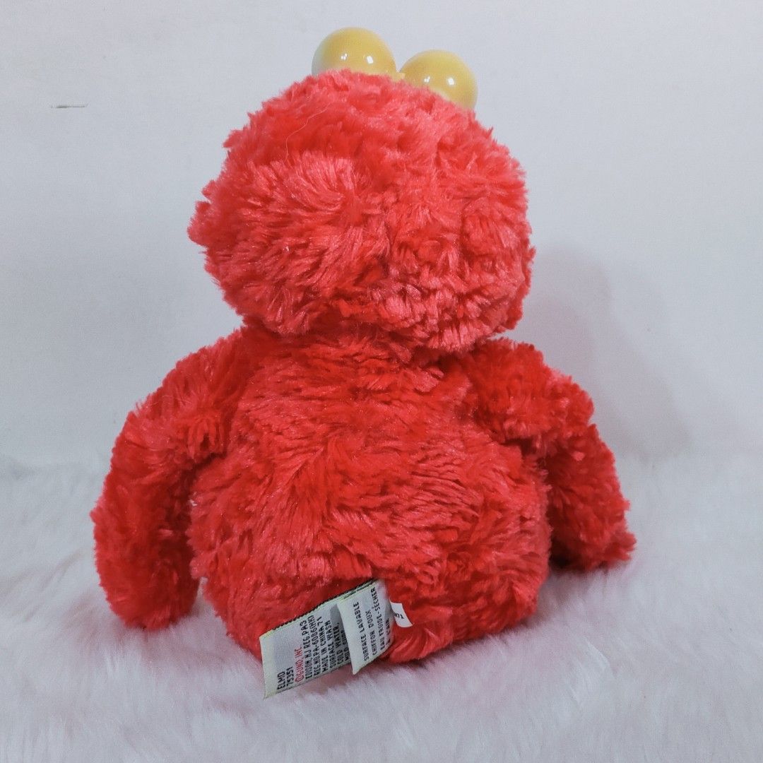 Sesame Street Elmo Plushie, Hobbies & Toys, Toys & Games on Carousell
