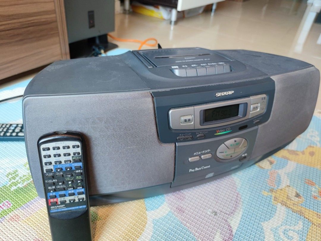 Sharp VCD/CD cassette player Model no. QT-V1-H, 音響器材, 音樂播放裝置 MP3及CD ...