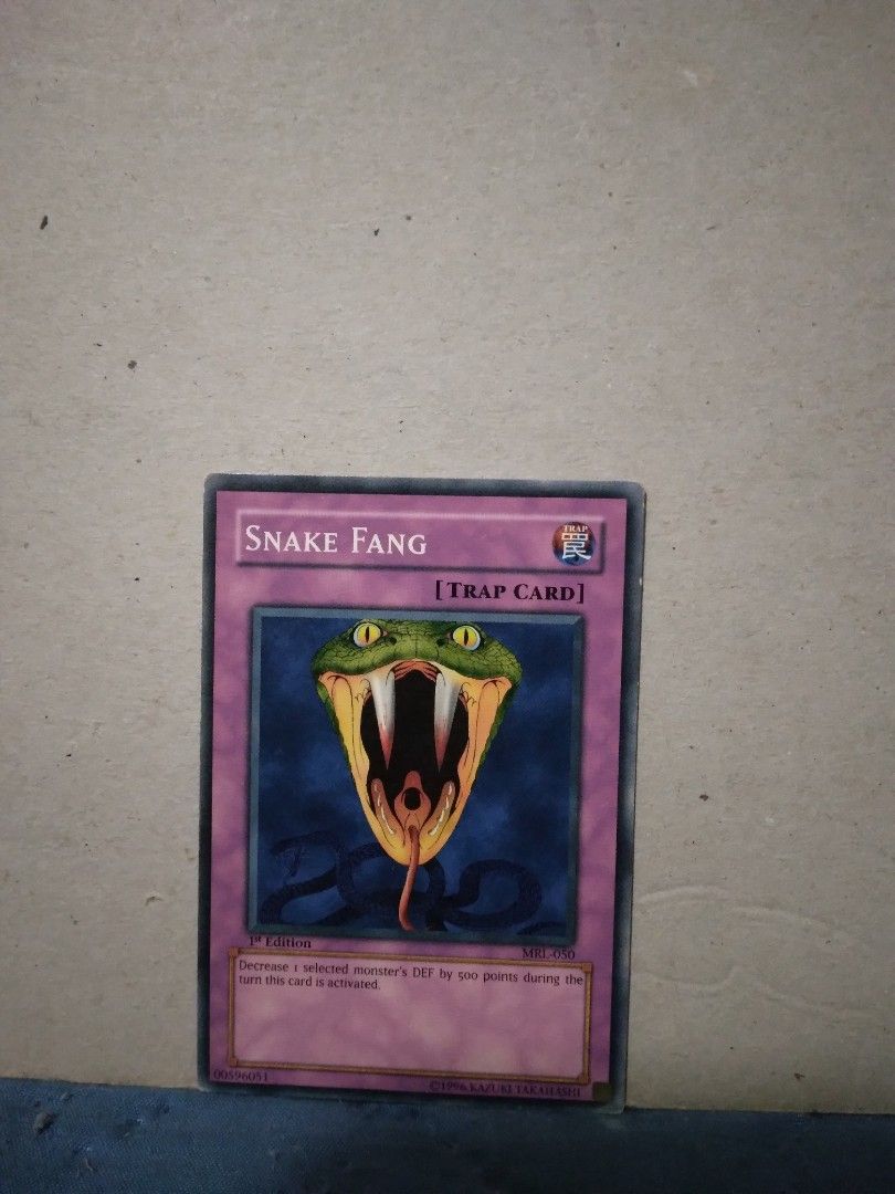 Snake fang, Hobbies & Toys, Toys & Games on Carousell