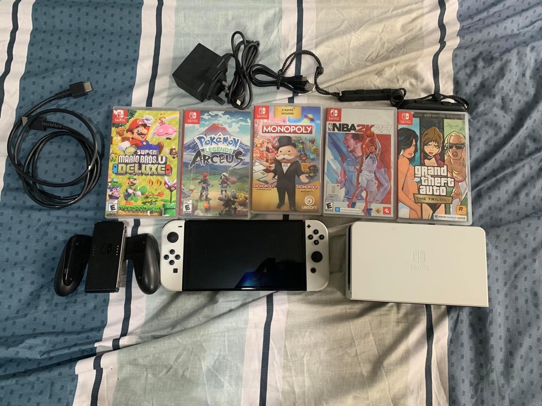 Switch OLED, Video Gaming, Video Game Consoles, Nintendo on Carousell