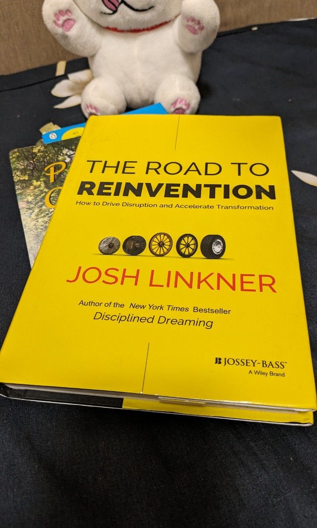 [Hard Copy] [Original] The Road to Reinvention: How to Drive Disruption ...