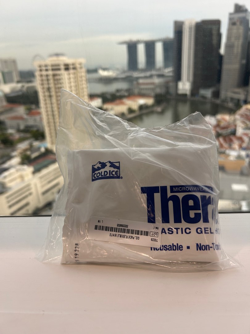 Theraflex Elastic Gel hot/cold pack, Health & Nutrition, Medical ...
