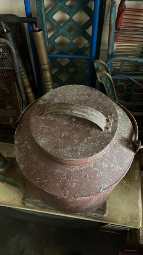 Tong Getah Antik, Hobbies & Toys, Collectibles & Memorabilia, Vintage ...