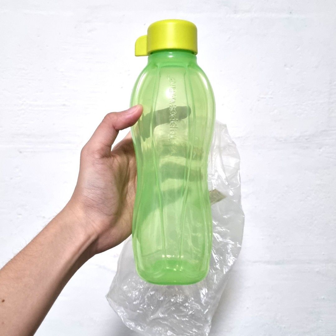 Tupperware Japan Exclusive Pack On The Go 560 ml Microwave Safe ...