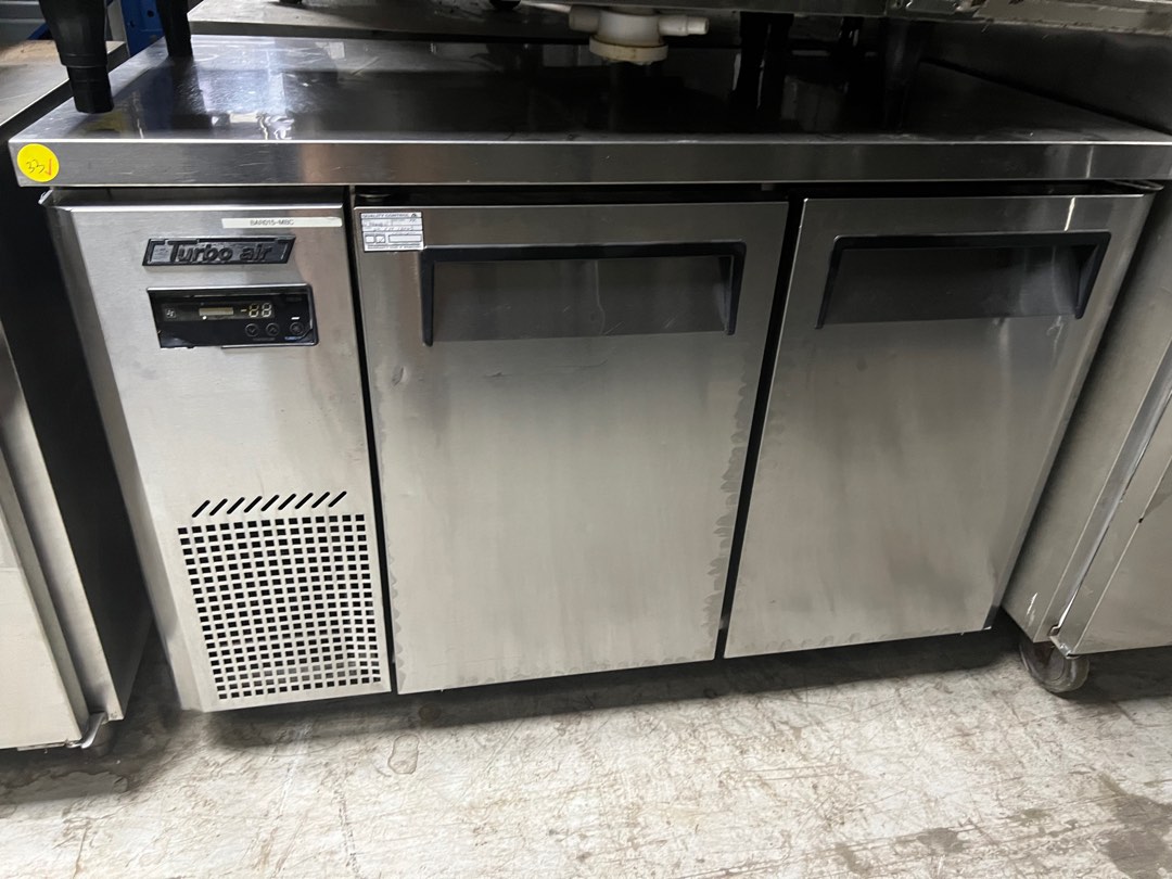 Turbo Air 2 Door Counter Chiller, TV & Home Appliances, Kitchen ...