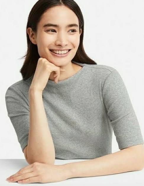 UNIQLO rib dark gray top, Women's Fashion, Tops, Blouses on Carousell