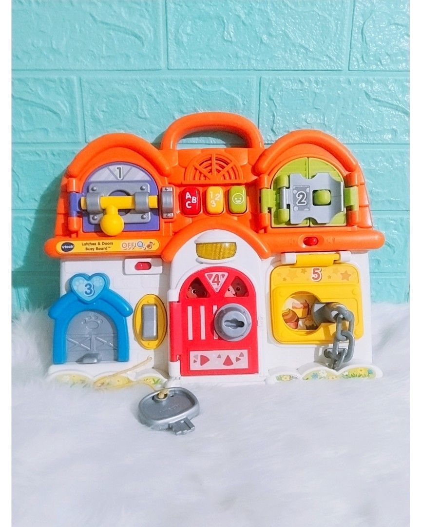 VTech Latches and Doors Busy Board, Babies & Kids, Infant Playtime on ...