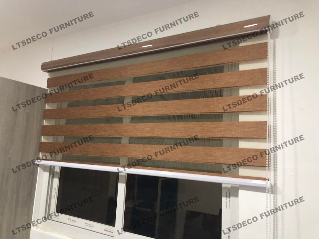 WINDOW BLINDS OFFICE PARTITION FURNITURE, Furniture & Home Living ...