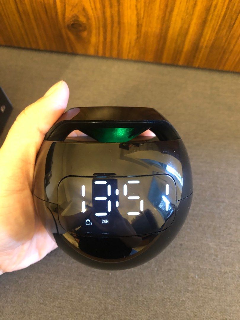 Wireless alarm clock speaker Axcs, Audio, Soundbars, Speakers ...