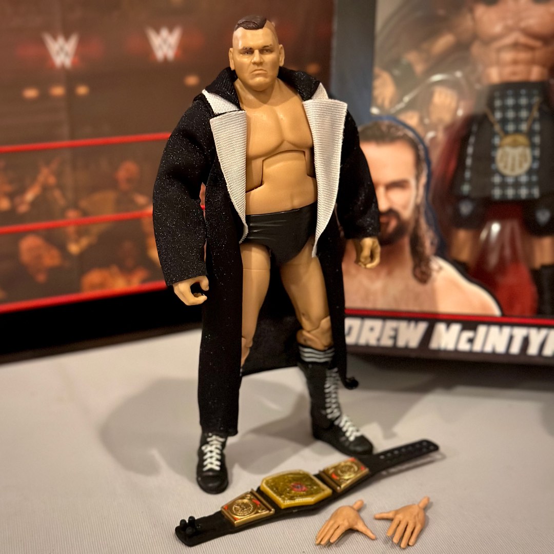 WWE Walter / Gunther (Elite / RSC Exclusive) / Mattel Wrestling Action ...